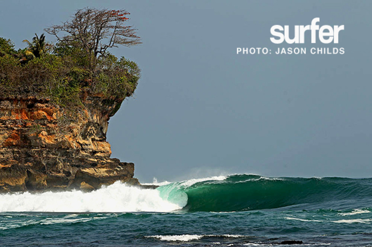 Chris Burkard | Nate Tyler Central Cal - Surfer