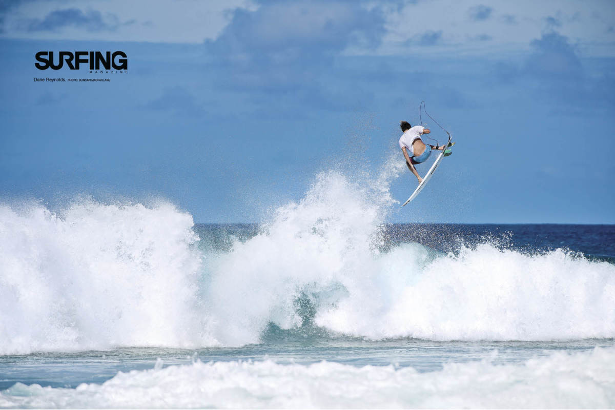 April 2014 Issue Wallpaper - Surfer