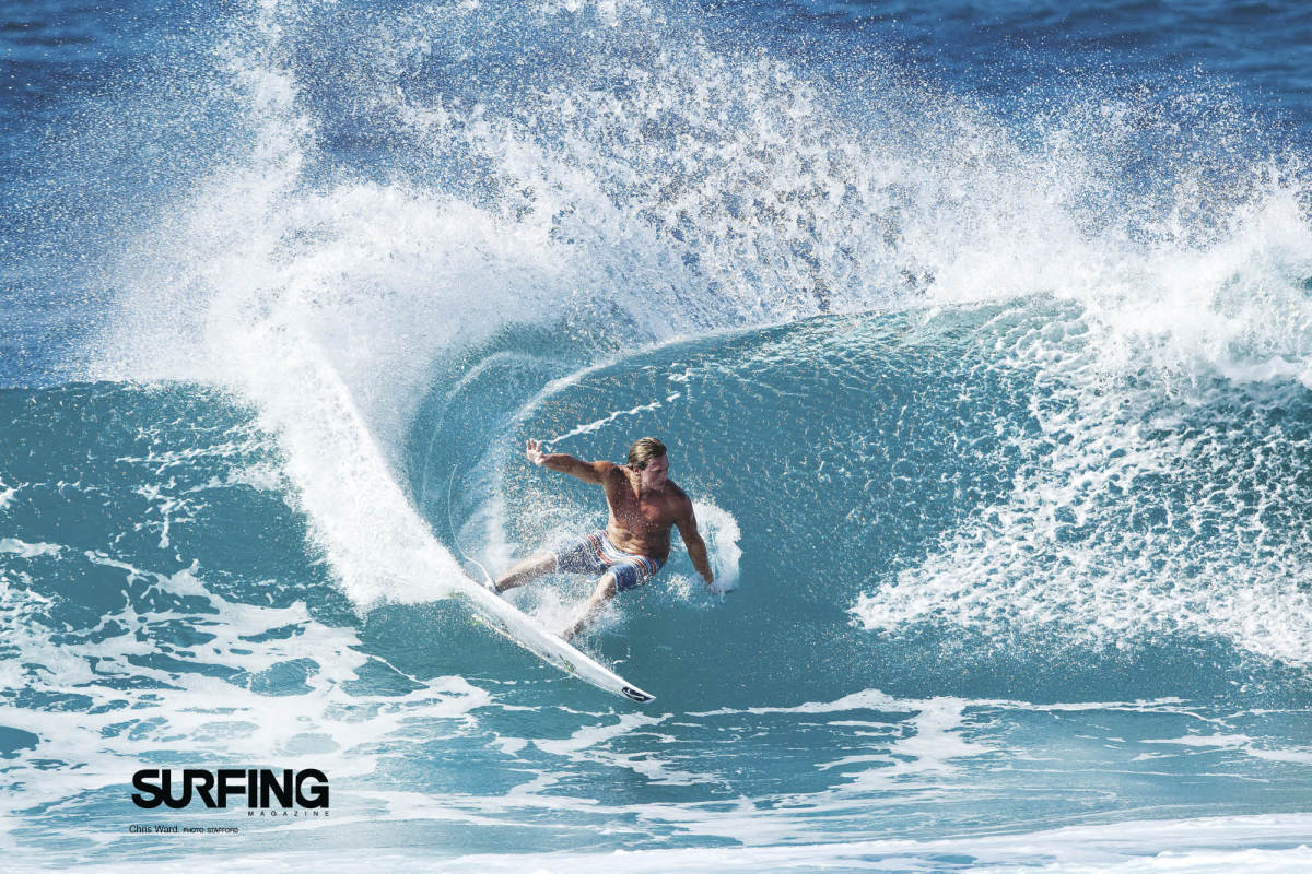 April 2014 Issue Wallpaper - Surfer
