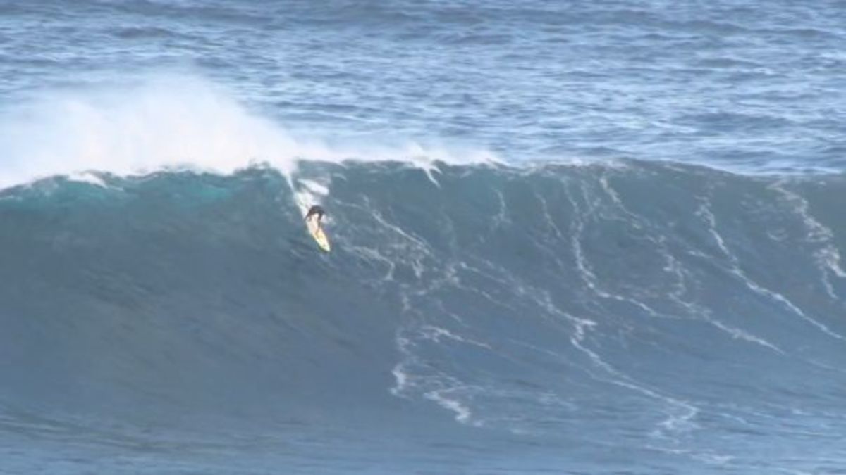 Maui Boys // Jaws // 3:24 - Surfer