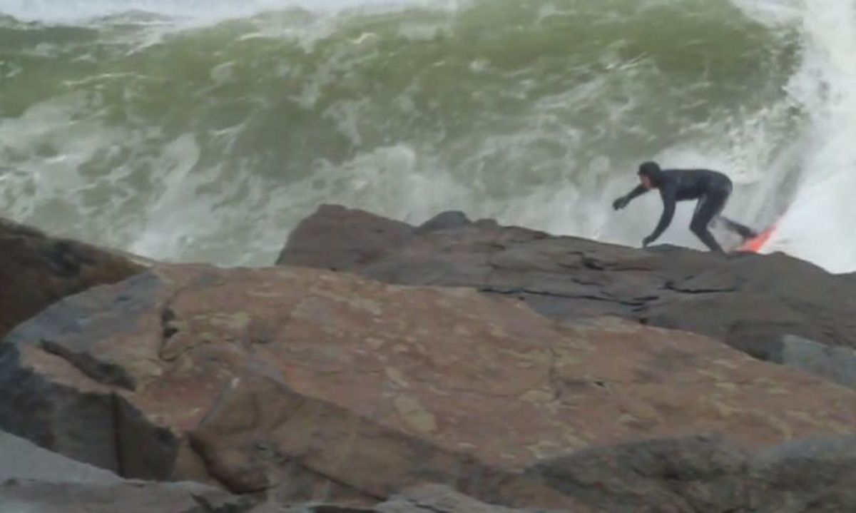 Sam Hammer & Mike Gleason // New Jersey // 3:03 - Surfer