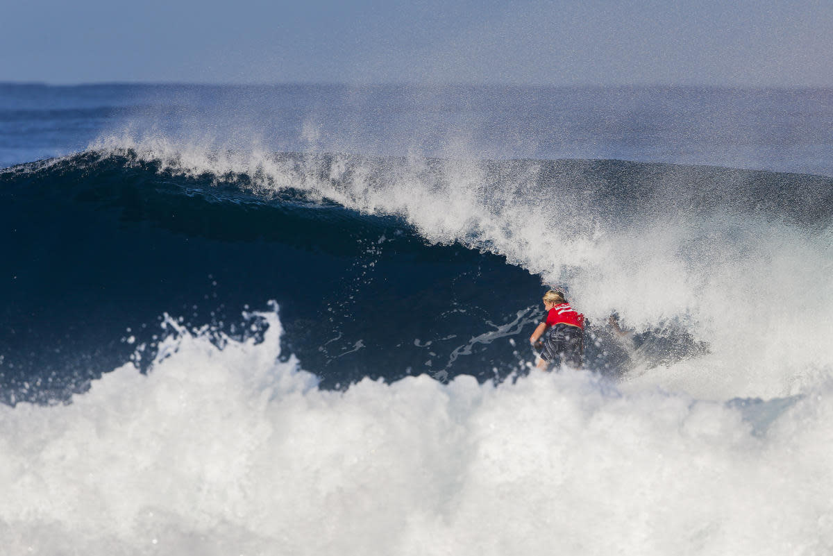 Sean Doherty Reports on Rounds 2 and 3 of the Pipe Masters - Surfer