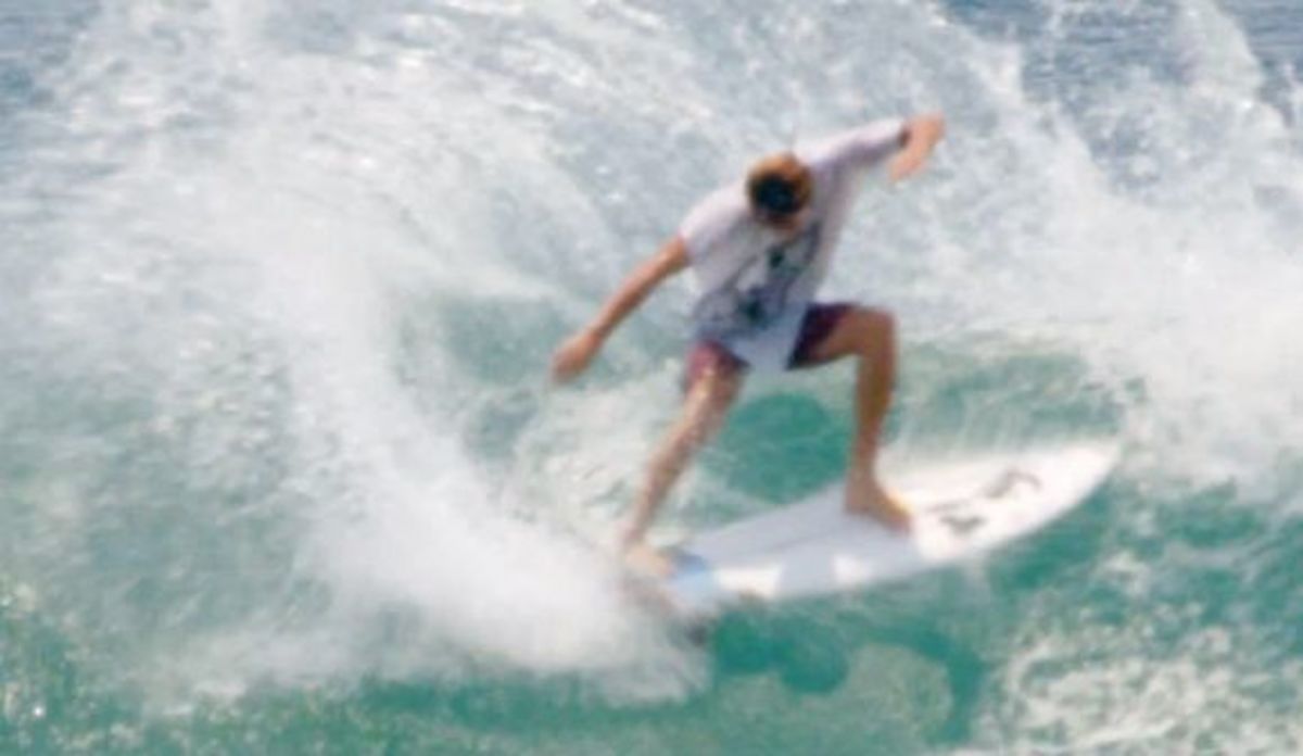 Dane Reynolds // Mexico // 2:23 - Surfer