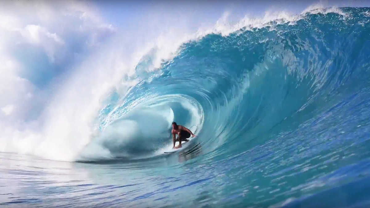 The Best Pipeline Of The Season - Surfer