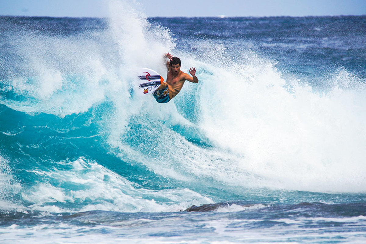 SURFER Awards 2016: A.I. Breakthrough Performance Award - Surfer