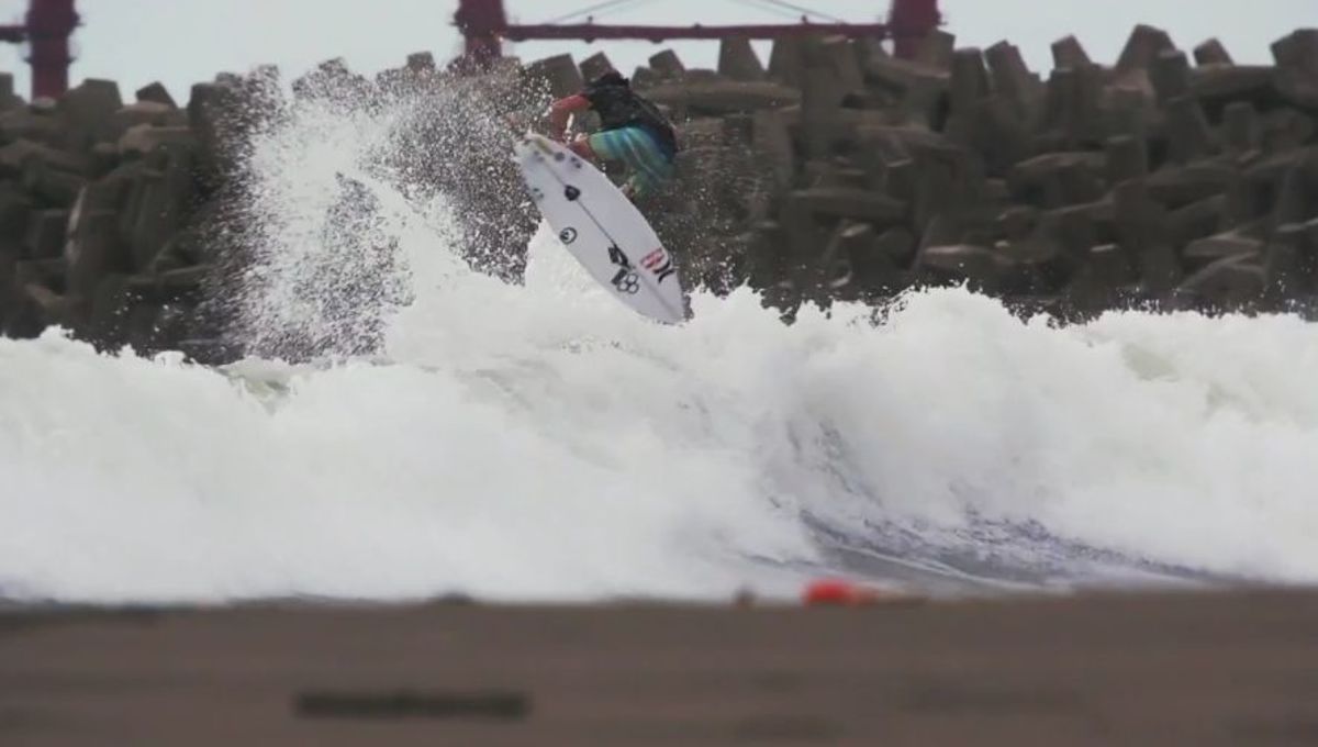 Evan Geiselman // San Clemente // 3:19 - Surfer