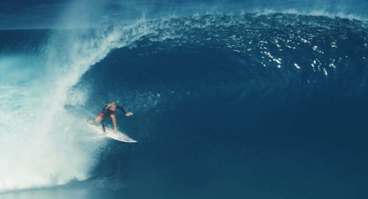 Volcom's North Shore Opener - Surfer
