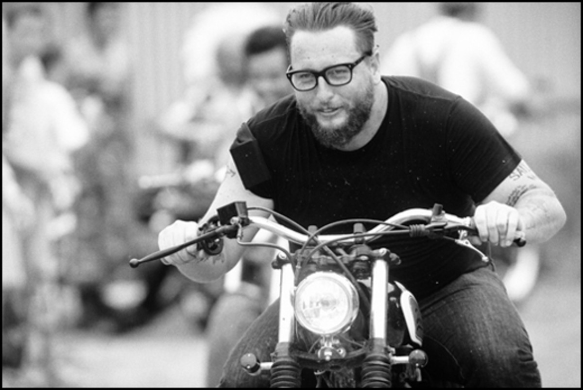 You Are Here: Dustin Humphrey, Surf Photographer - Surfer