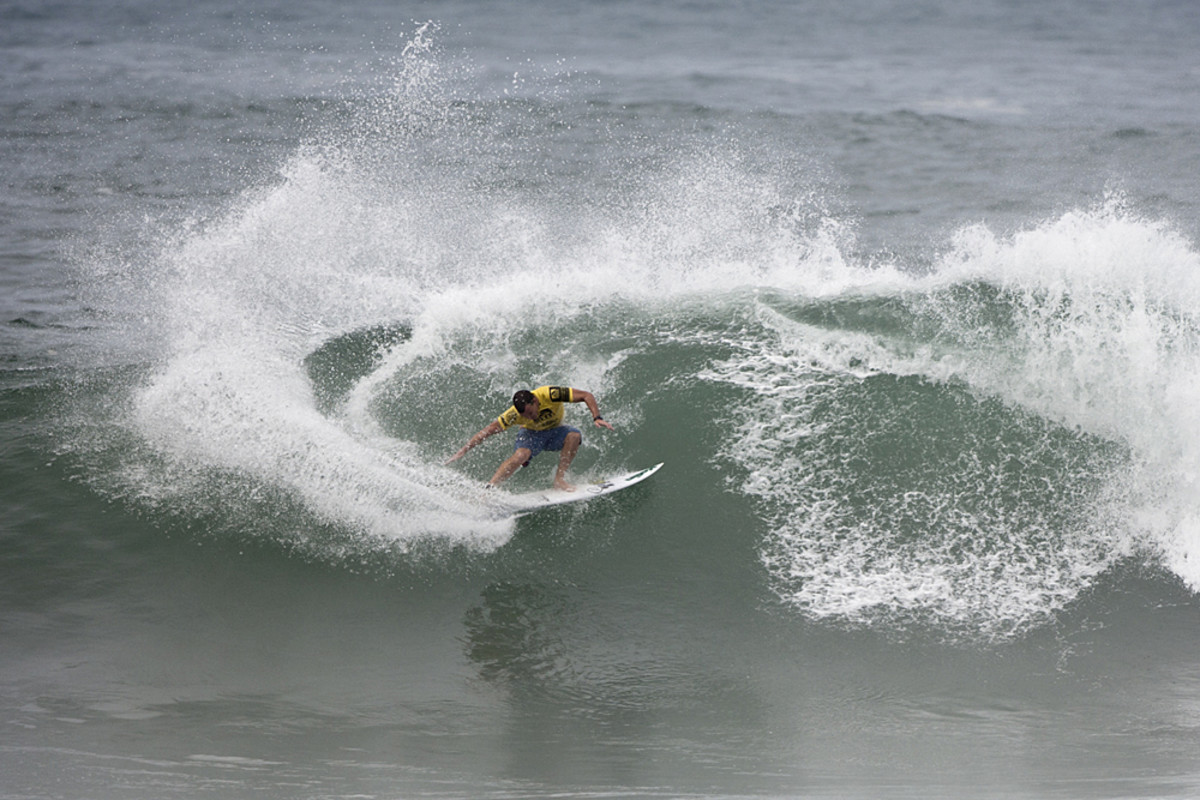 Day 1 At The Reef Hawaiian Pro | SURFING Magazine - Surfer