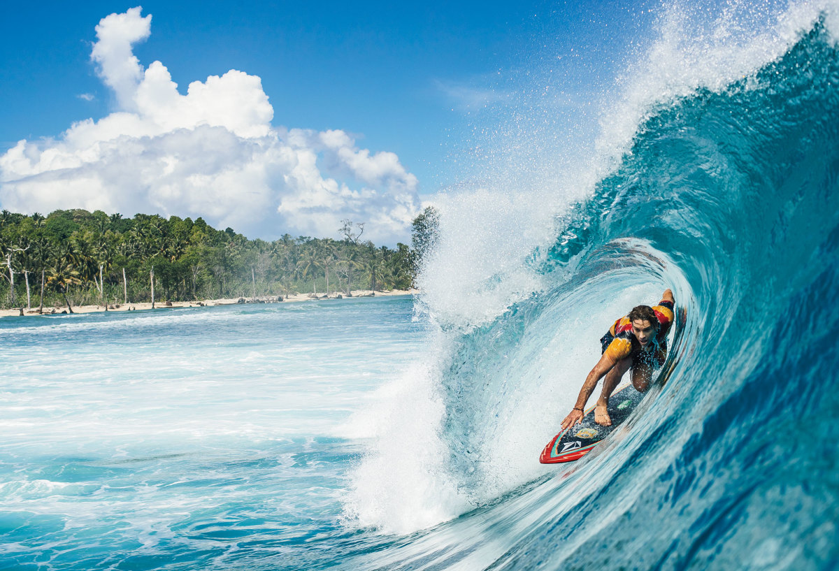 Adrift with the Vanguard: The Ozzie Wright Interview - Surfer Adrift with the Vanguard: The Ozzie Wright Interview - Surfer
