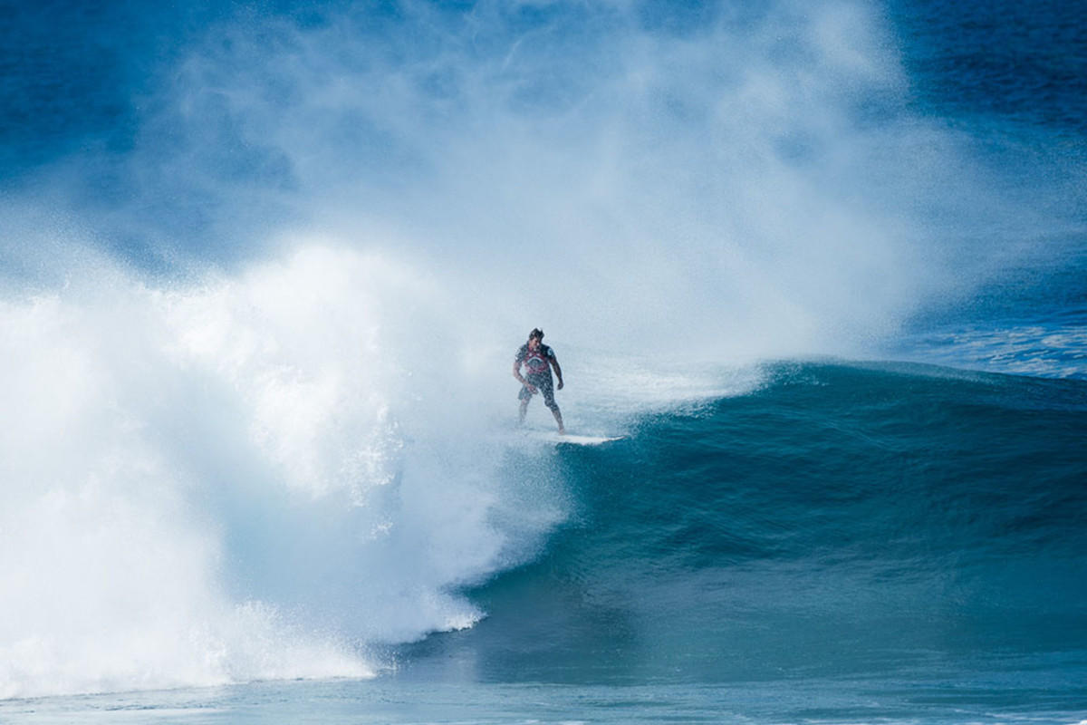 MBK: Bruce Irons - Surfer