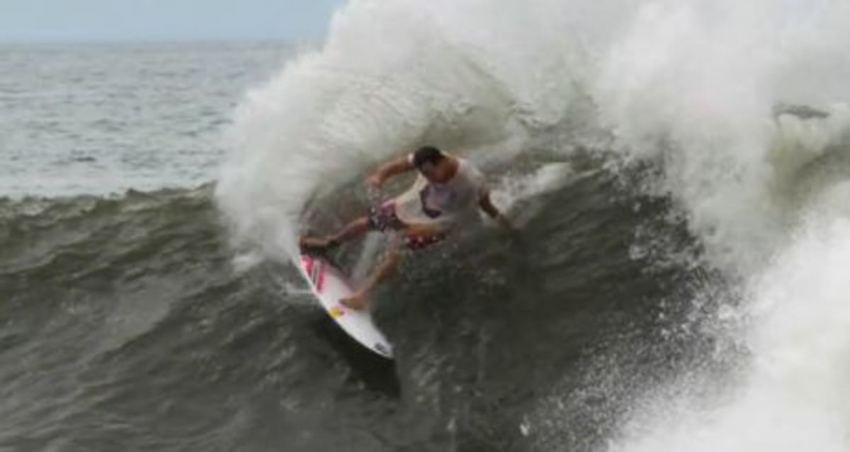 Webisode 1: Bending Colours // Bali // 1:59 - Surfer