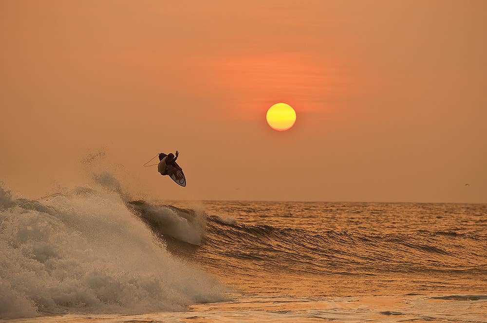 Warren Smith, India | SURFER Magazine - Surfer