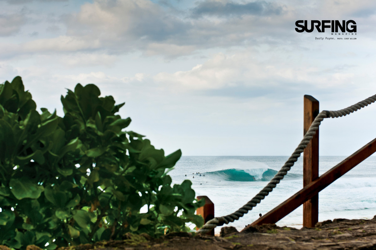April 2013 Issue Wallpaper - Surfer