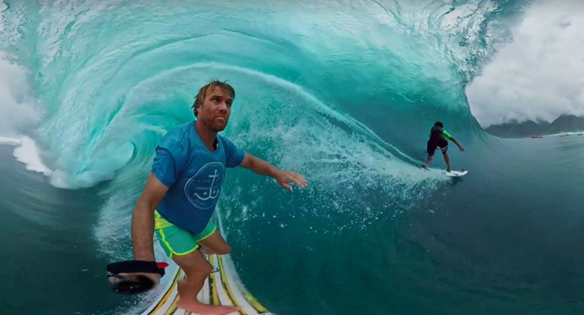 Interactive Virtual Reality Surfing Is Here - Surfer