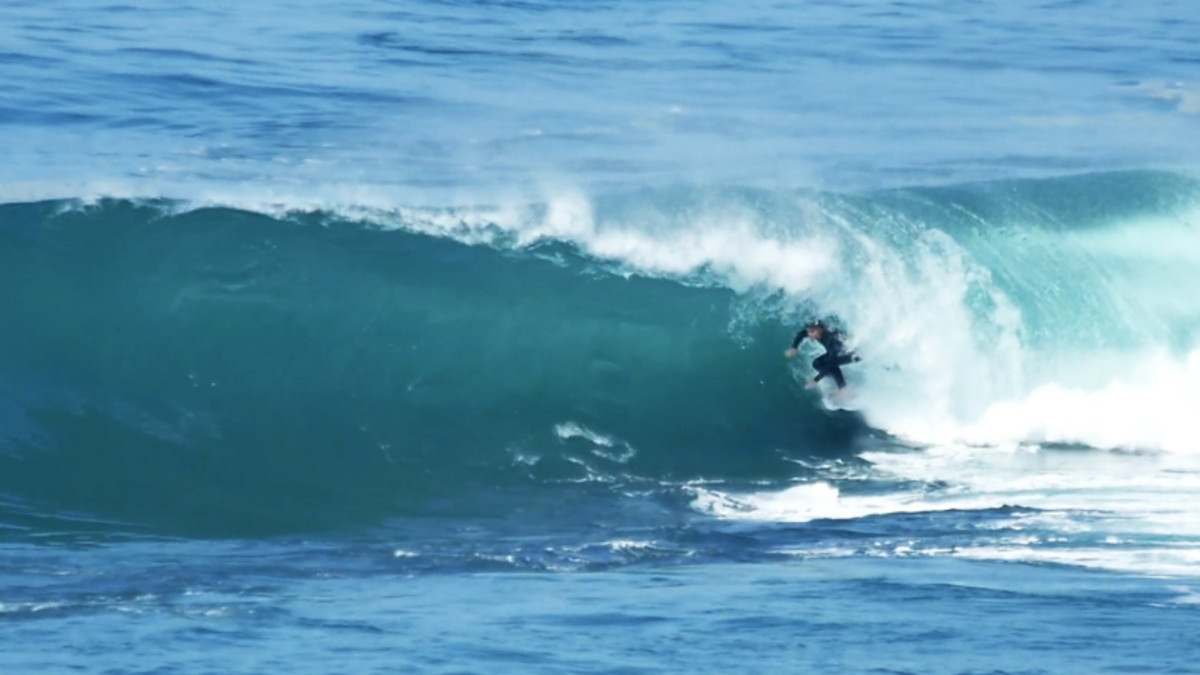Noa Deane And Dave Rastovich At The Cave - Surfer