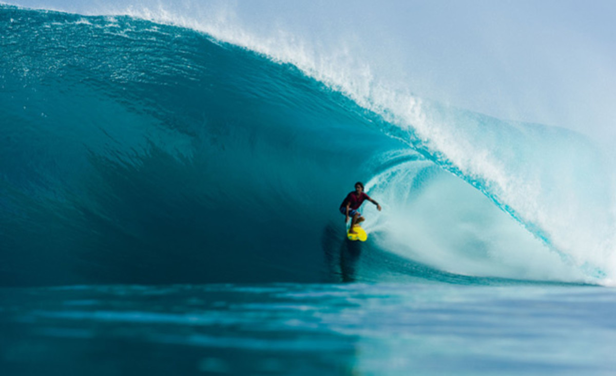 Under The Covers with Daniel Jones - Surfer