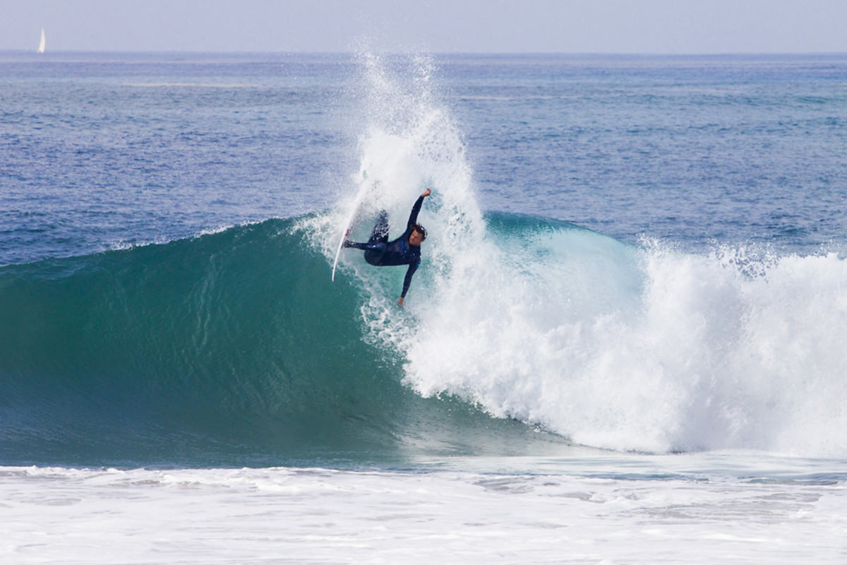 Monday Photos: The Golden State - Surfer