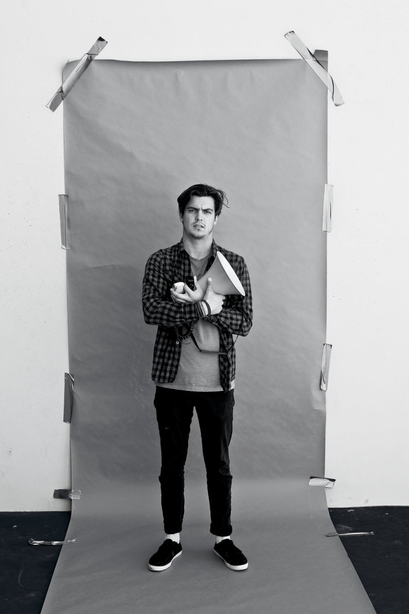 Noise Makers: Travis Ferré - Surfer