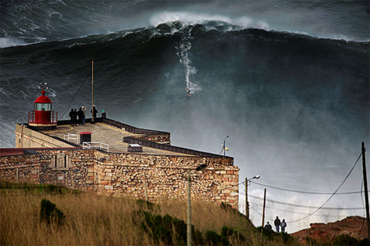 Random Happenings: Guinness World Records Names "Largest Wave Ever ...