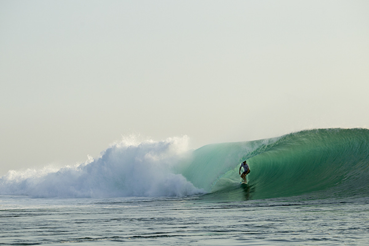 Jason Childs | Laurie Towner, Lombok - Surfer