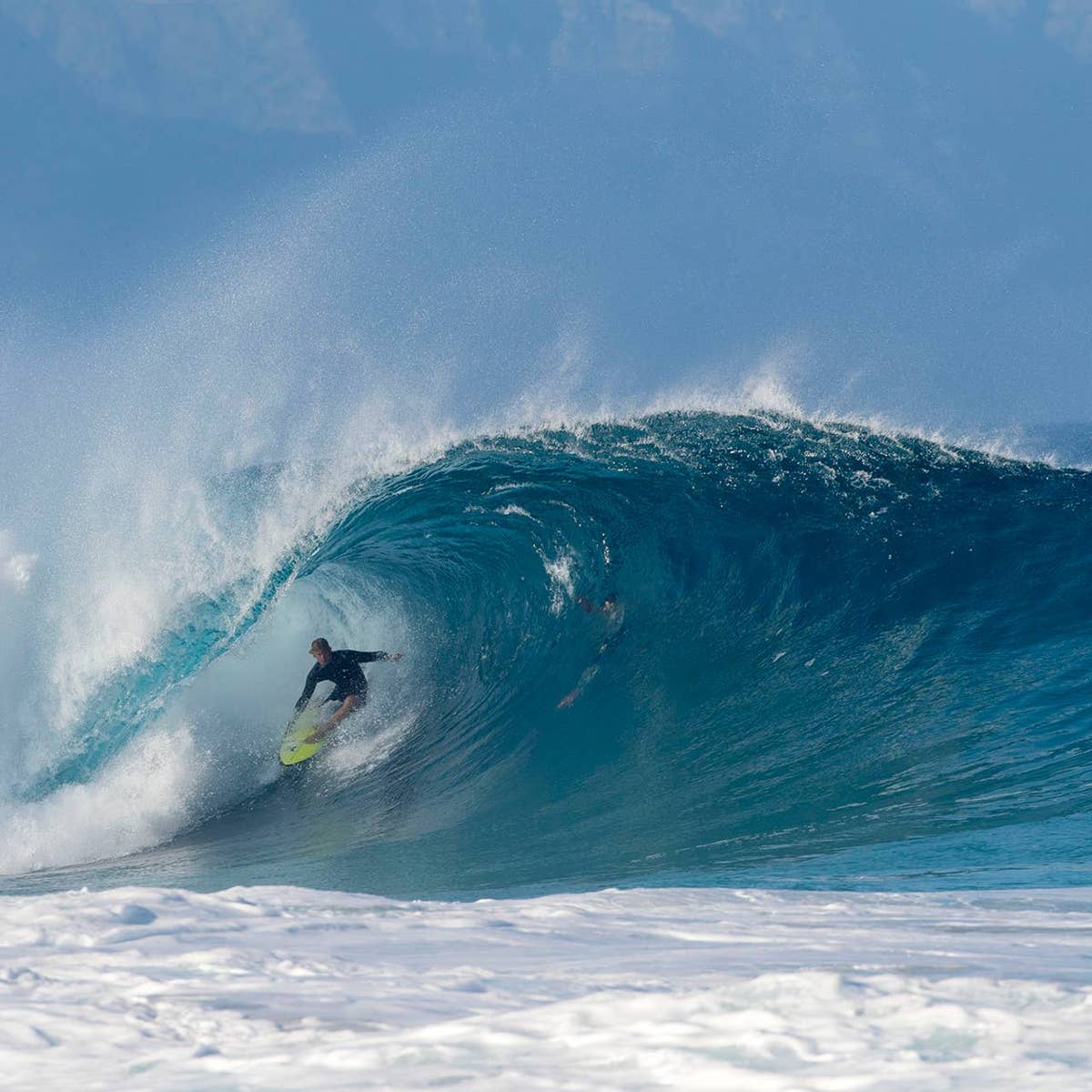 Photo Gallery: Wild on Oahu - Surfer