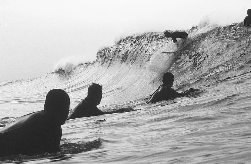 Five Shades of Gray - Surfer