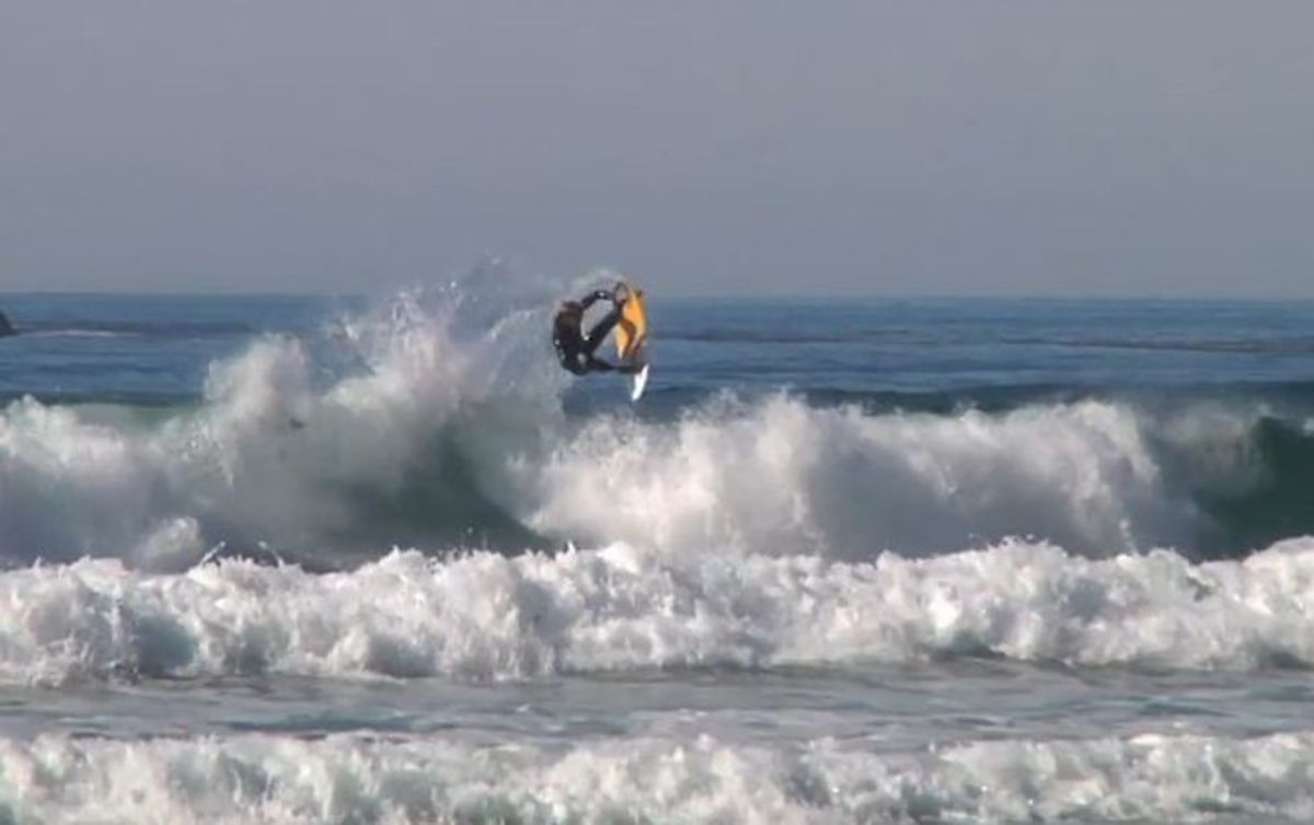 Chippa Wilson, Nate Tyler, Daniel Shea // California // 3:31 - Surfer