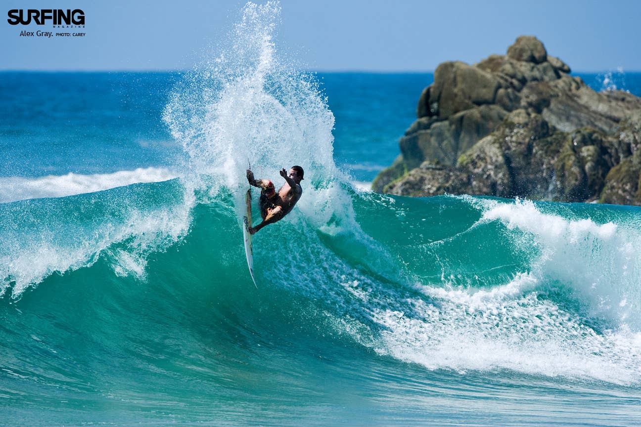 August Issue Wallpaper - Surfer