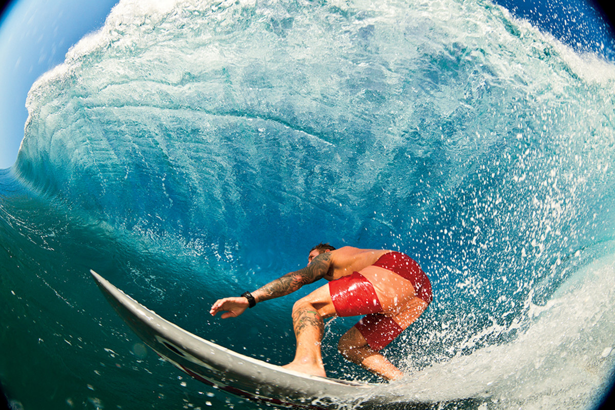 Derek Dunfee, Puerto Escondido. Photo: Todd Glaser - Surfer