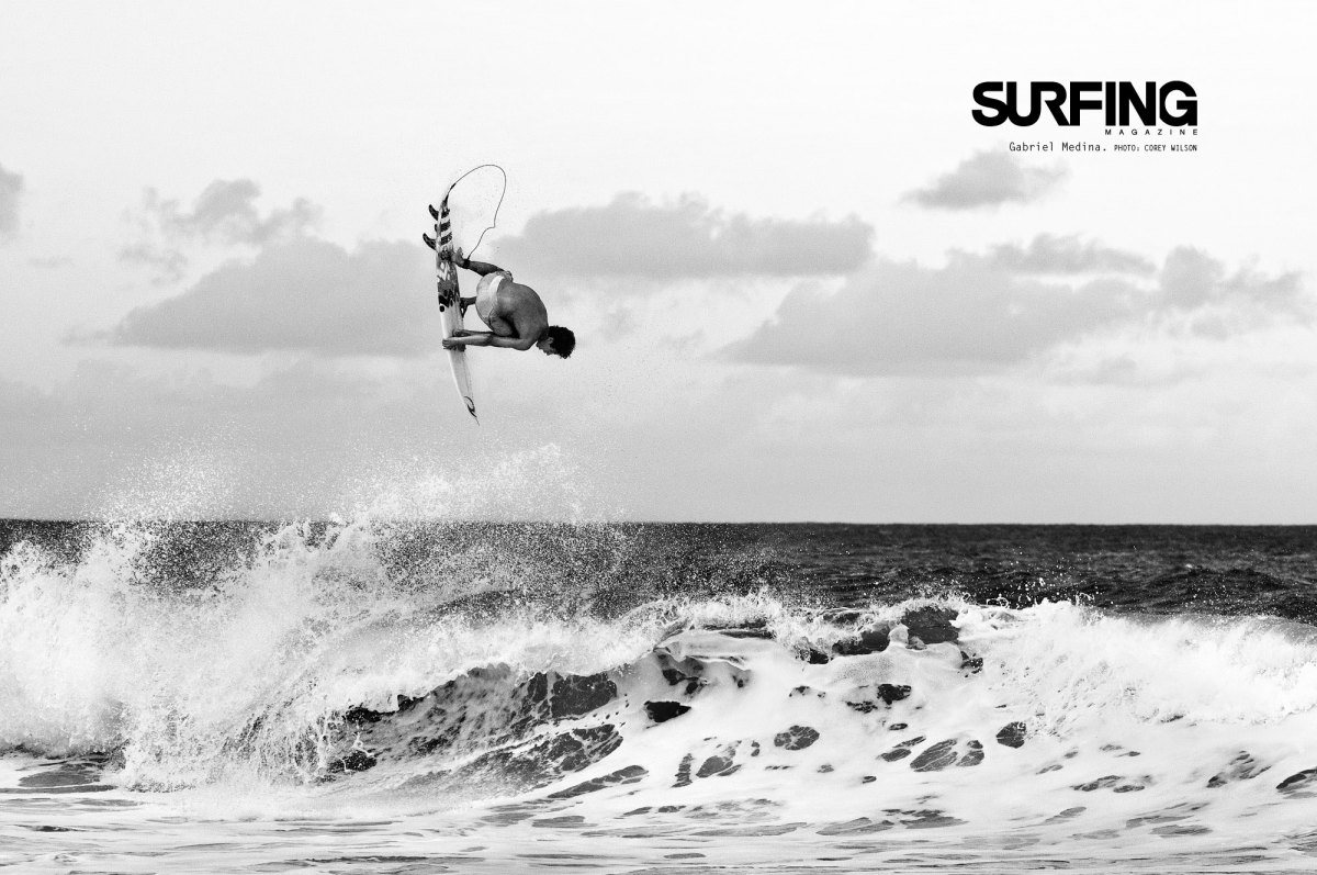 March 2013 Issue Wallpaper - Surfer