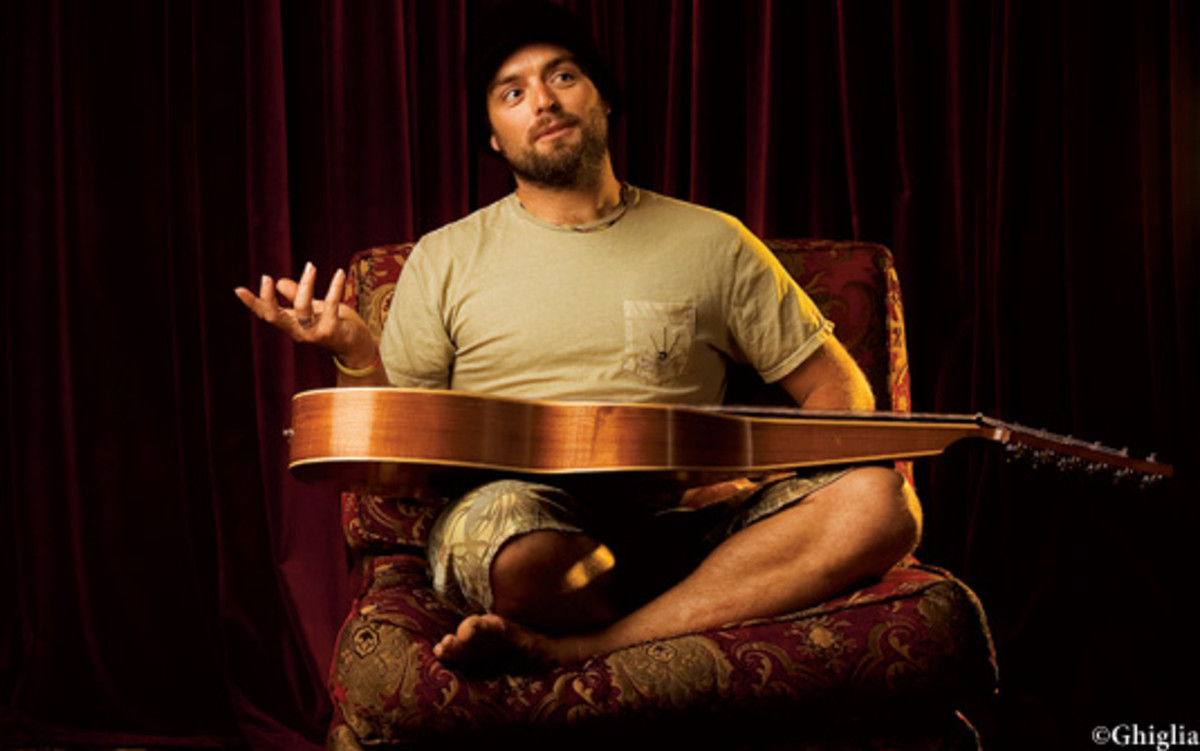 PEOPLE WHO SURF The Multifaceted Minstrel: Xavier Rudd - Surfer