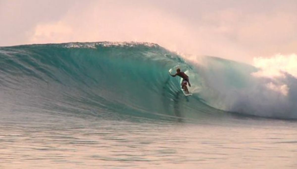 Sebastian Zietz // Innersection Seconds // 4:14 - Surfer