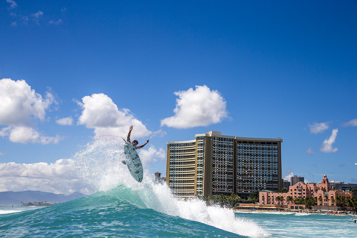 Josh Moniz, Hawaii - Surfer