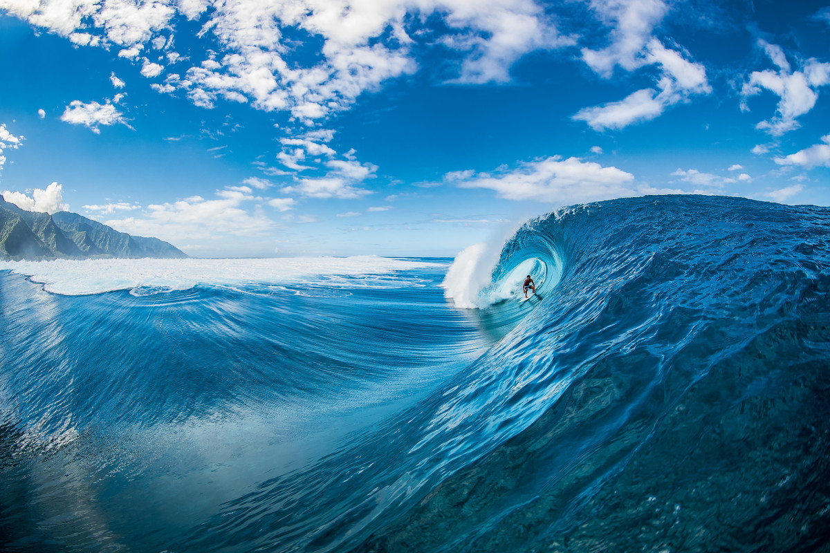 Shayden Pacarro's Perfect Day at Teahupo'o | %%sitename%% - Surfer