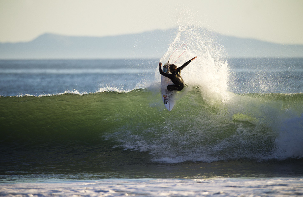 California Collective - Surfer