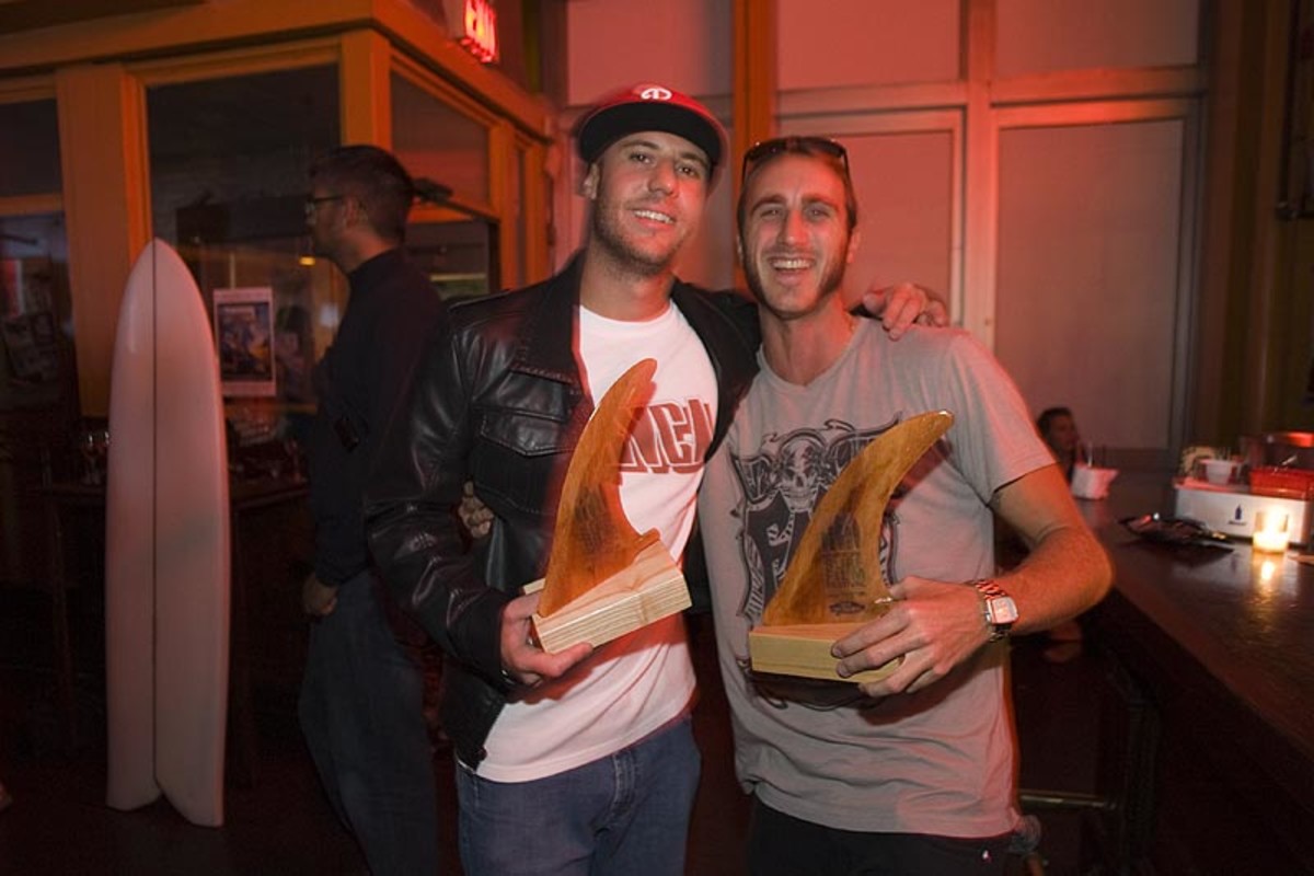 Nathaniel Curran wins one...Round - Surfer