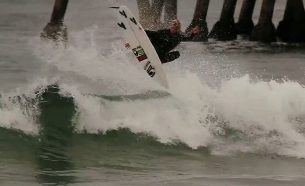 John John Florence // Huntington Beach // 2:14 - Surfer