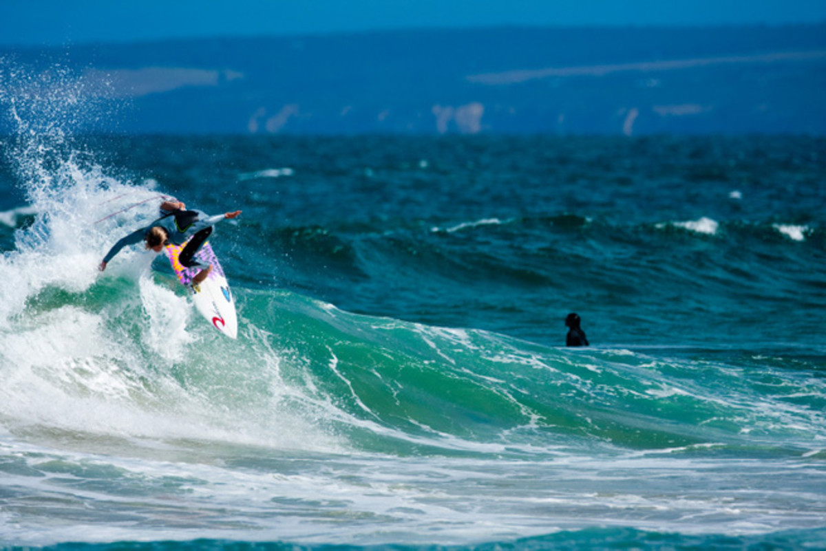 Knowing Dillon - Surfer