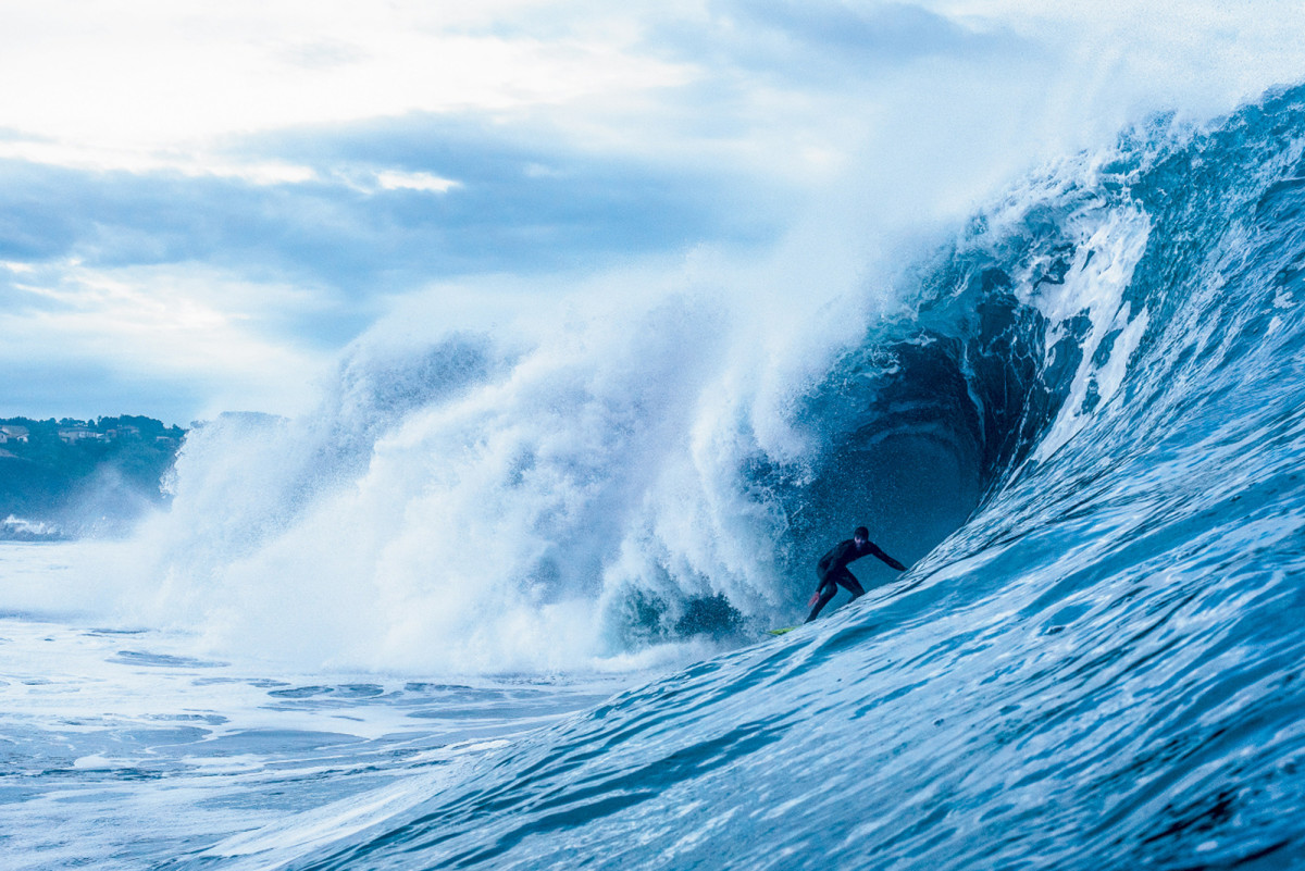 A group of surfers score a perfect wave in Chile before it disappears ...