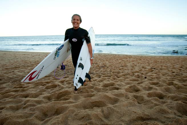 Bells Beginnings - Surfer