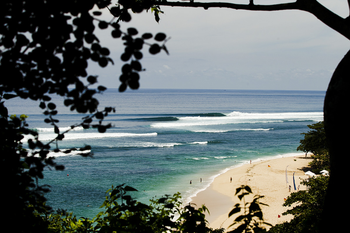 Jason Childs | Bali, Indonesia - Surfer