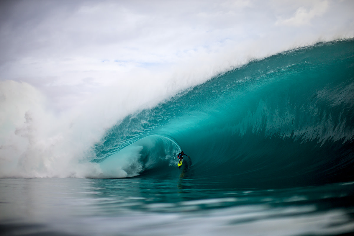 Matahi Drollet, Teahupo'o - Surfer