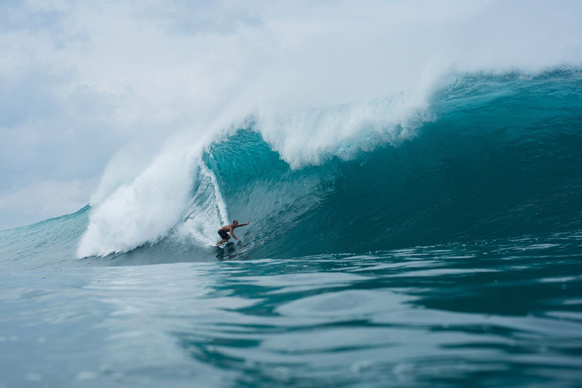 Monday Photos: Steep And Deep Black Friday | SURFING Magazine - Surfer