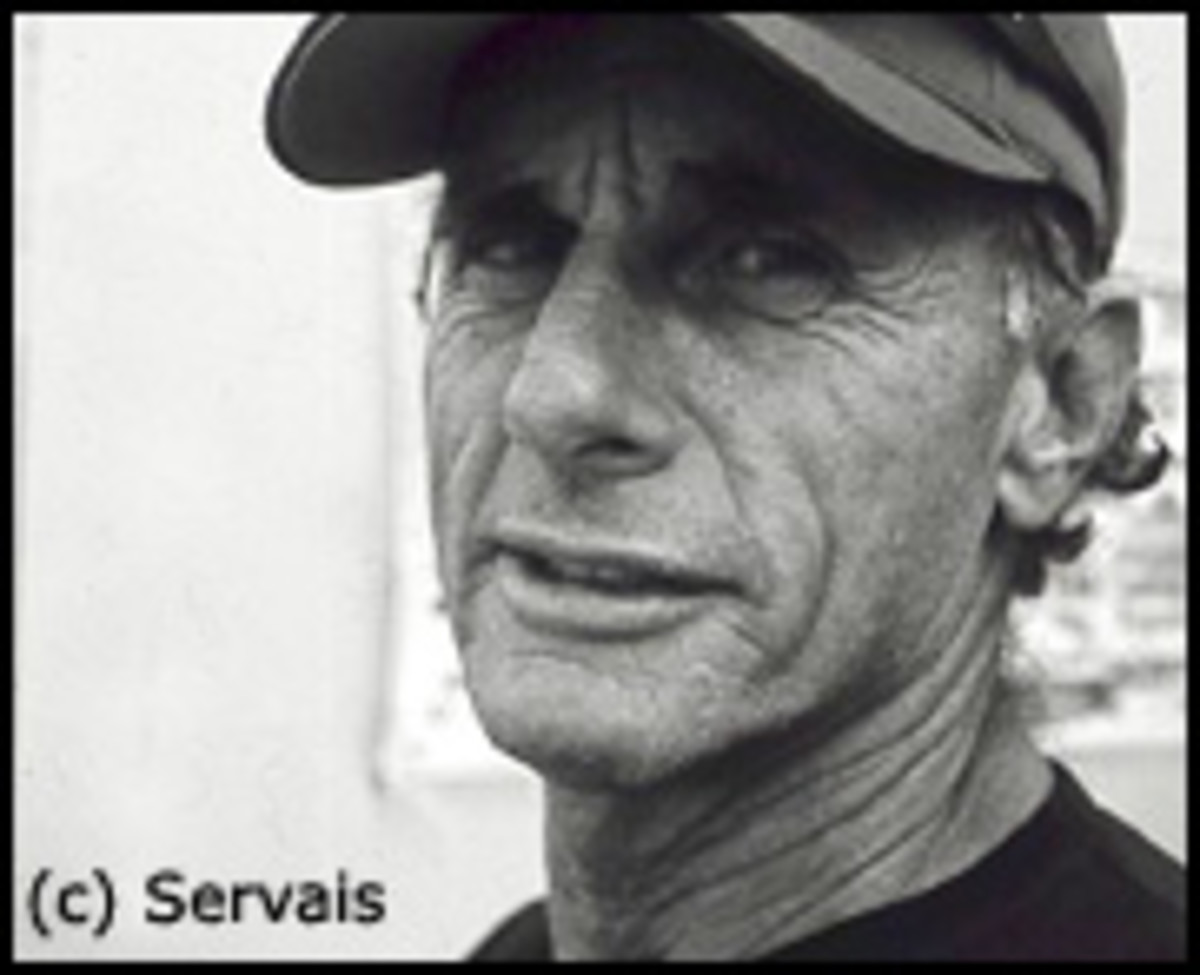 SURFERMAG.COM INTERVIEW: Bernie Baker - Surfer