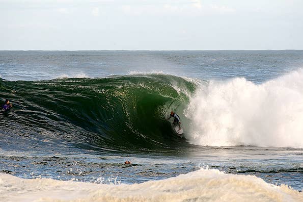 Morgan Maassen | Kelly Slater, Ours - Surfer