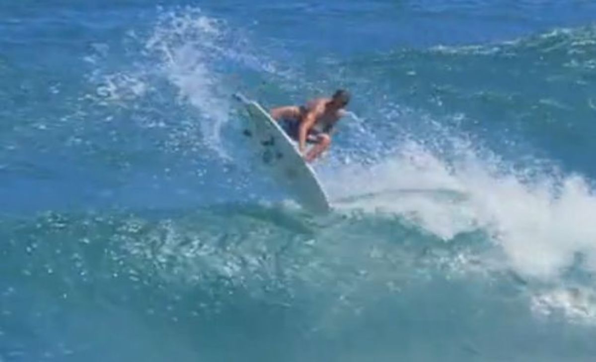 Jesse Guglielmana // Hawaii // 1:36 - Surfer