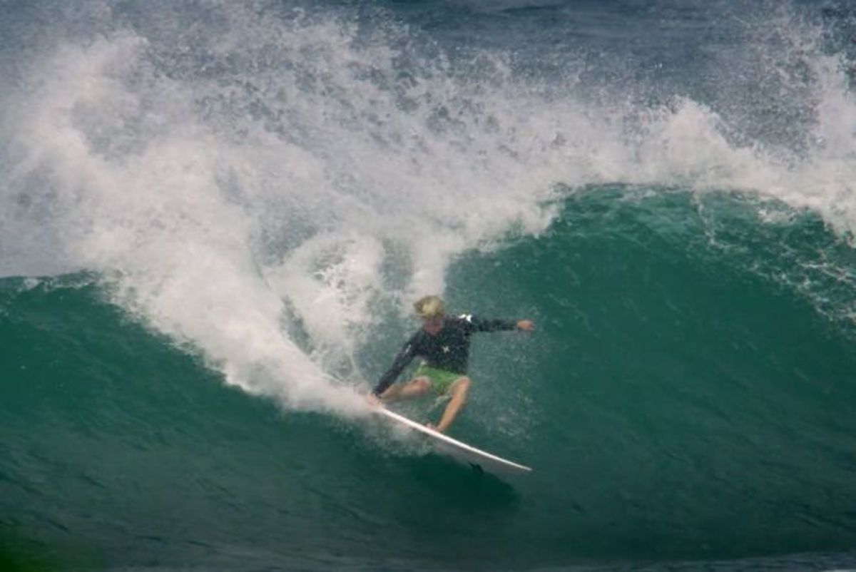 John John Florence // "Begin Again" // 4:20 - Surfer