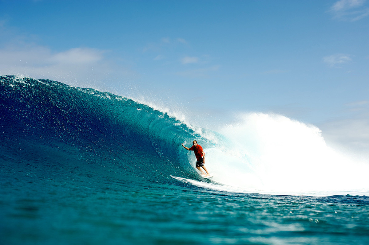Morgan Maassen | Ross Williams, South Pacific - Surfer