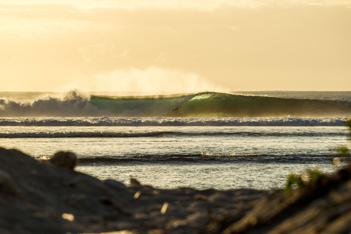 Oasis: Desert Point Photo Gallery - Surfer